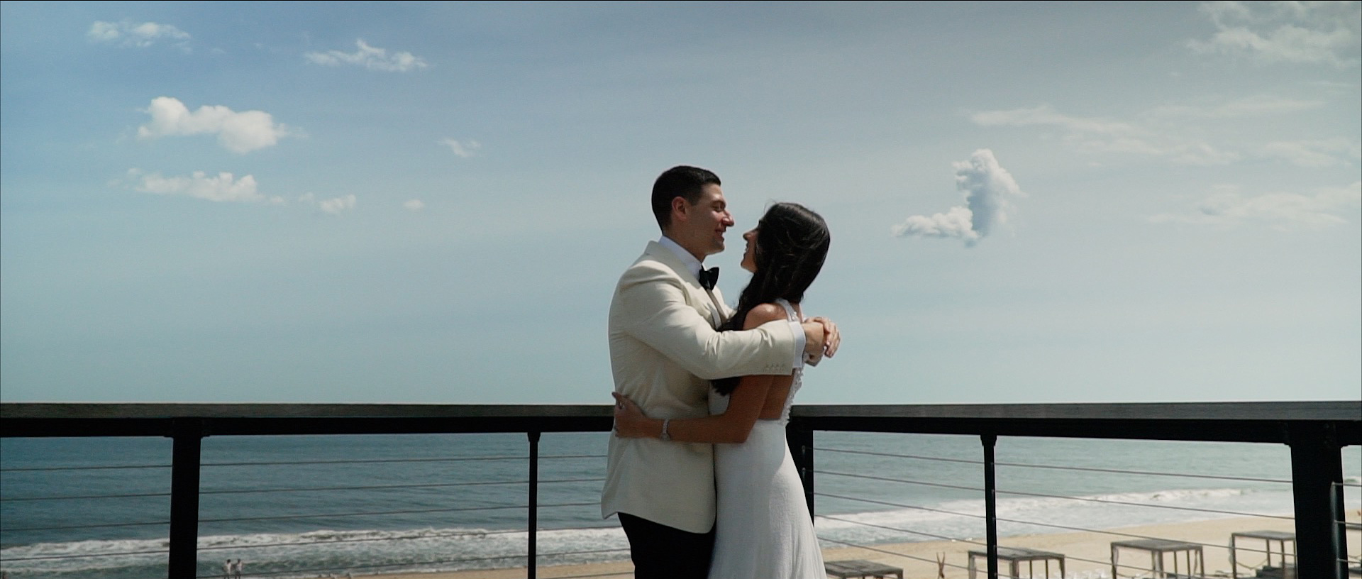 Jasmine + Andrew's Gurney's Montauk Wedding | The Candi Project | New ...